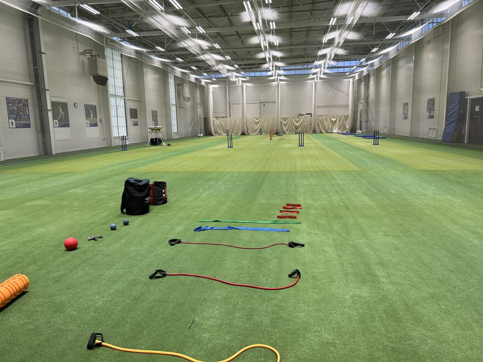 Book Cricket Nets Dubai | 2 Lane Cricket Nets At U-Pro